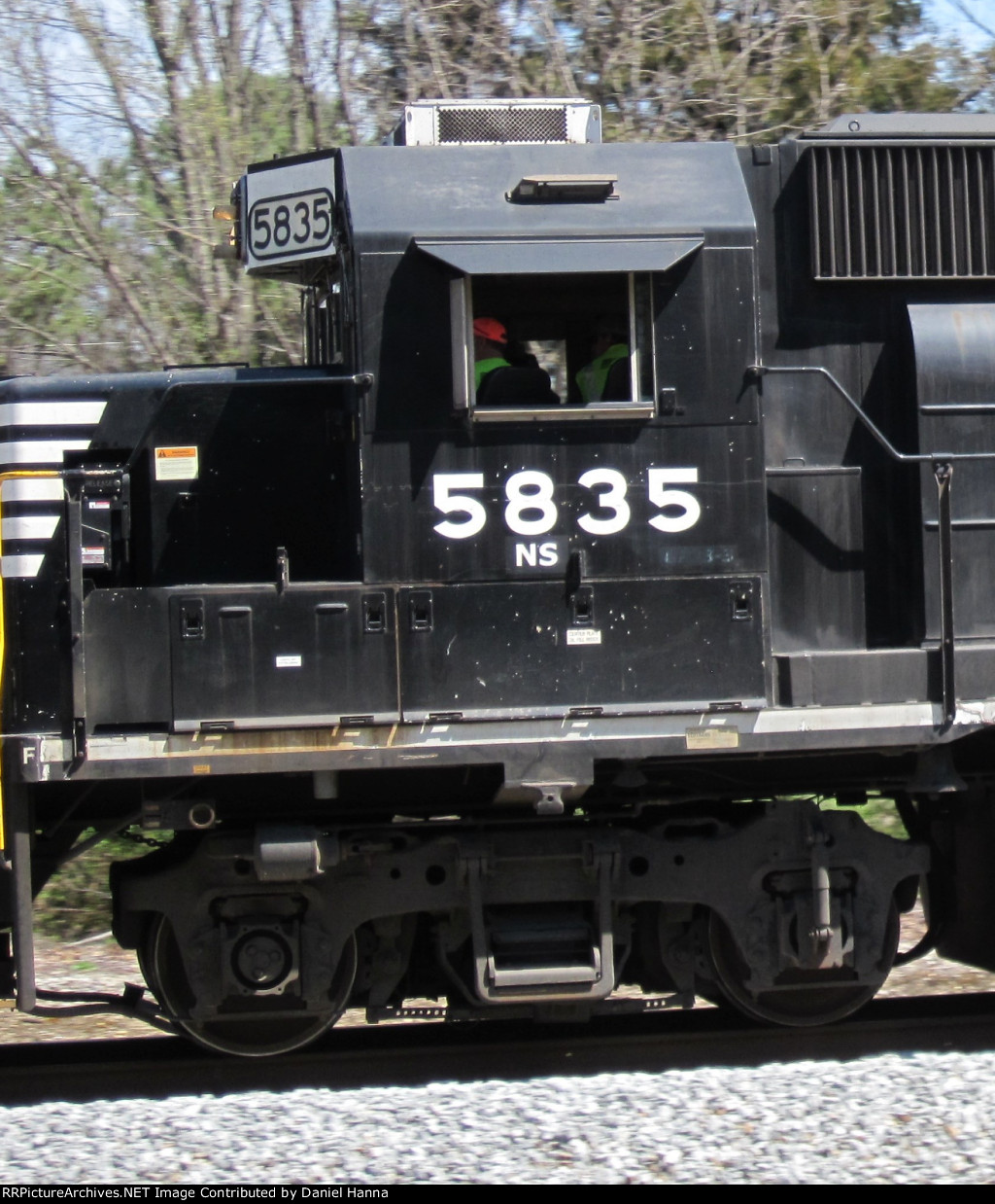 NS 5835 detail shot